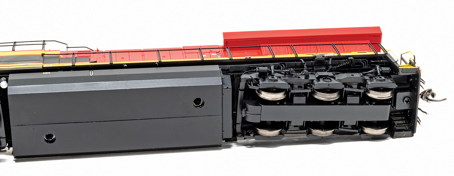 What’s in the Box: HO InterMountain Railway KCS ET44AC – Model Train Resource